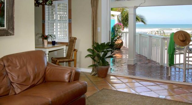 Cottage Suites – Oceanfront Cottages